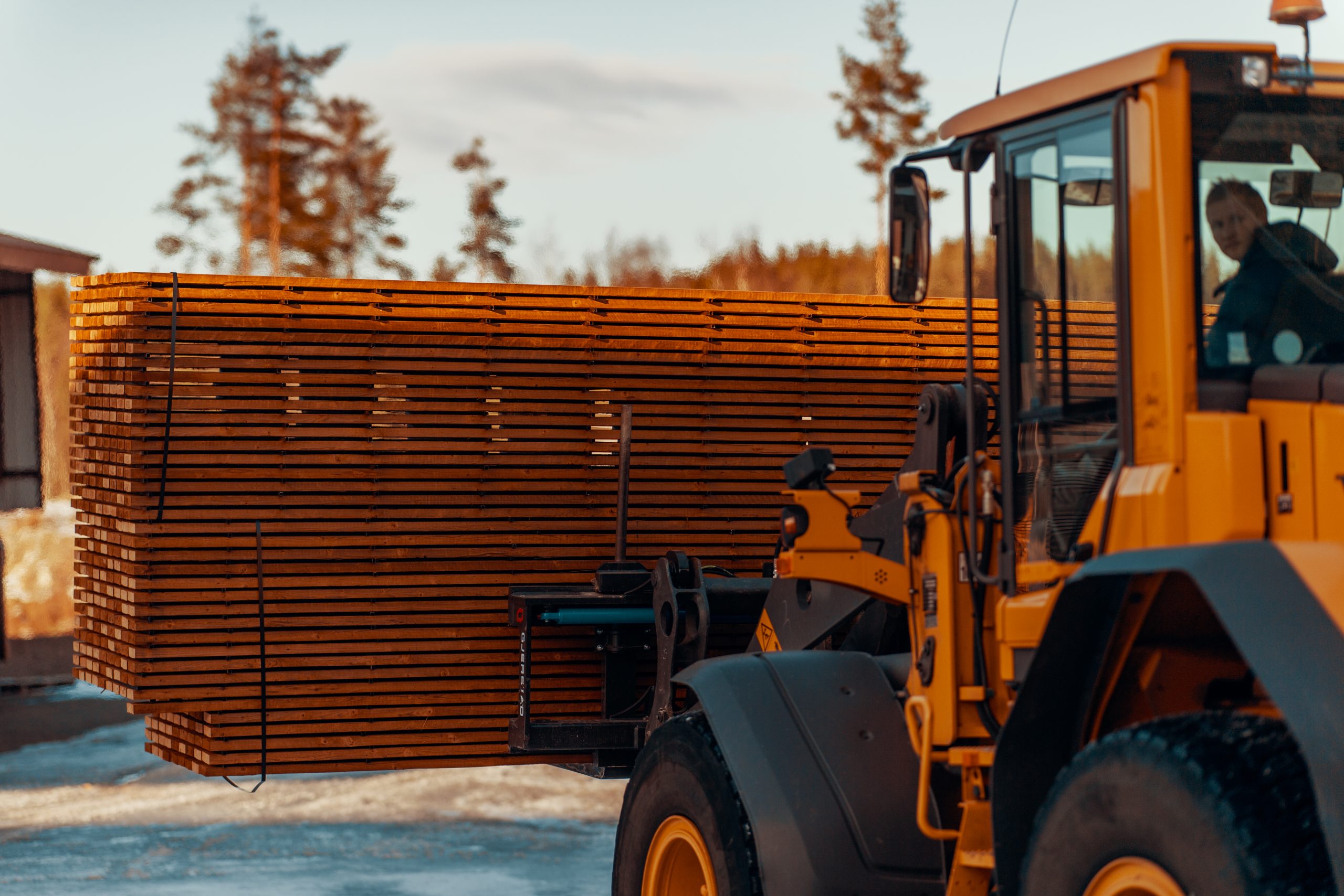 HJT-Holz | Contact us